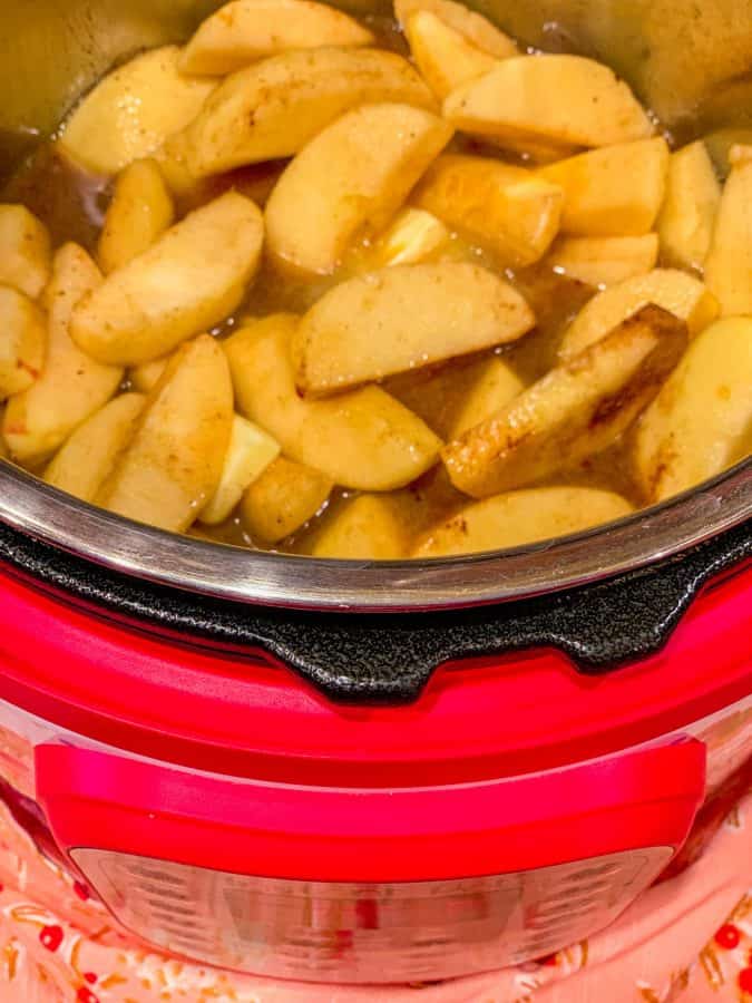 Soul Food Southern Apple Pie Recipe The Soul Food Pot Soul Food Southern Apple Pie Recipe The Soul Food Pot