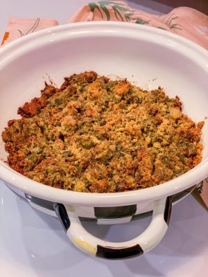 Old Fashioned Southern Cornbread Dressing Recipe - The Soul Food Pot
