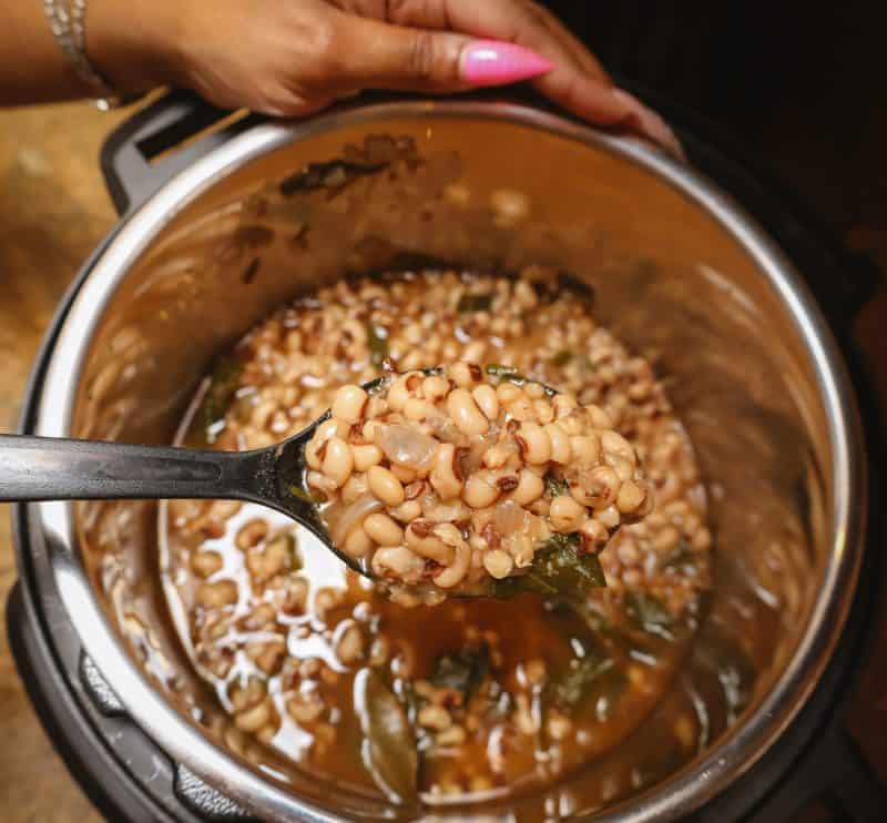 Instant Pot Black Eyed Peas The Southern Soul Food Way - The Soul Food Pot