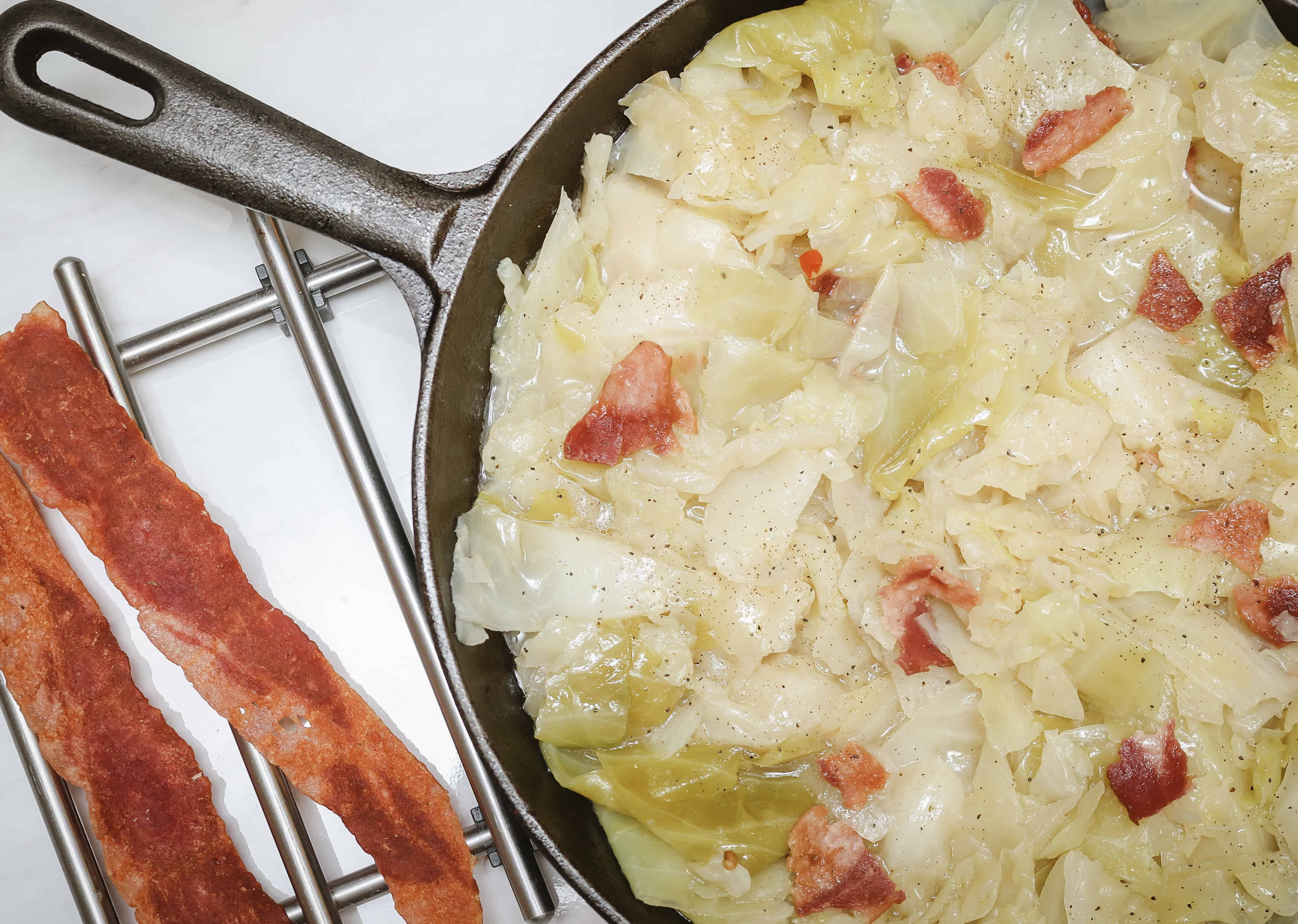 Soul Food Southern Fried Cabbage With Bacon - The Soul Food Pot