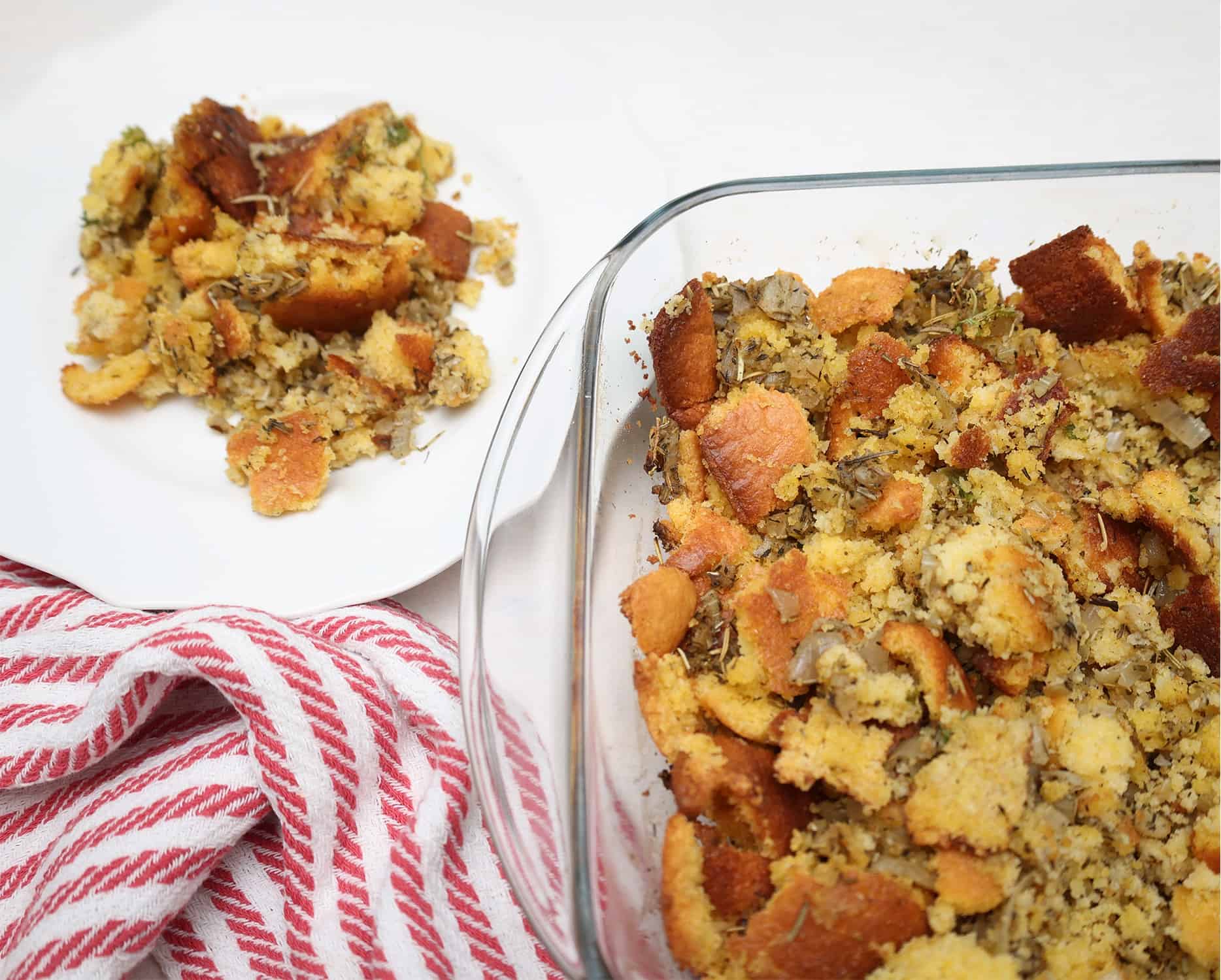 Old Fashioned Southern Cornbread Dressing Recipe - The Soul Food Pot