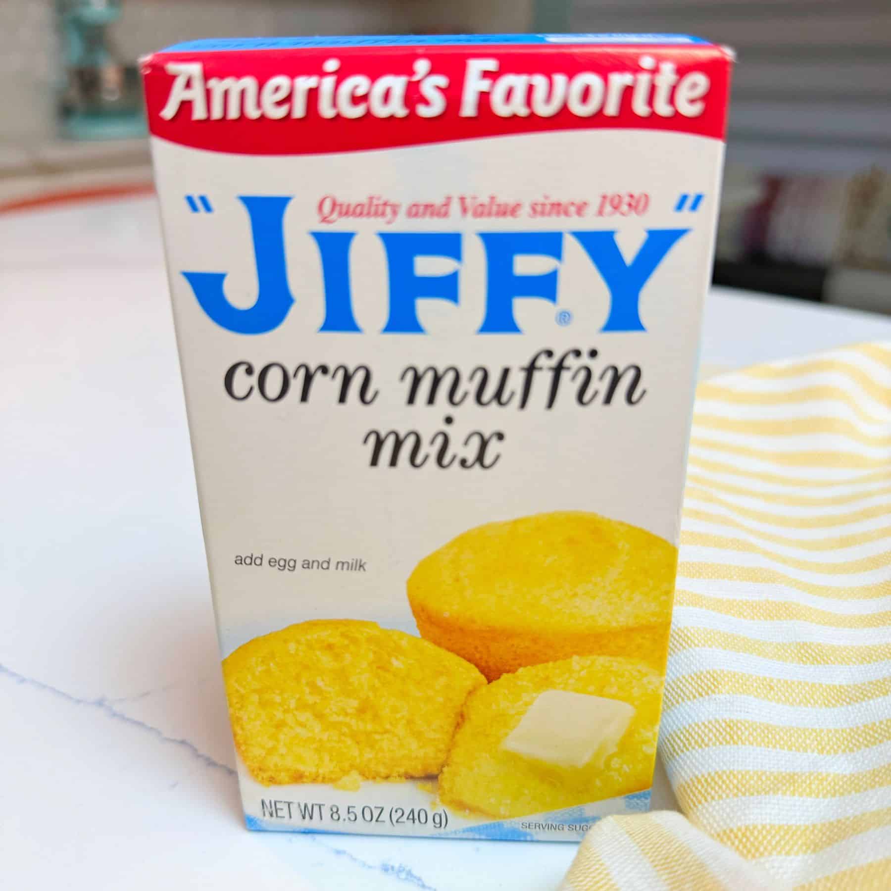 Old-Fashioned Jiffy Cornbread Recipe With Cream Cheese - The Soul Food Pot