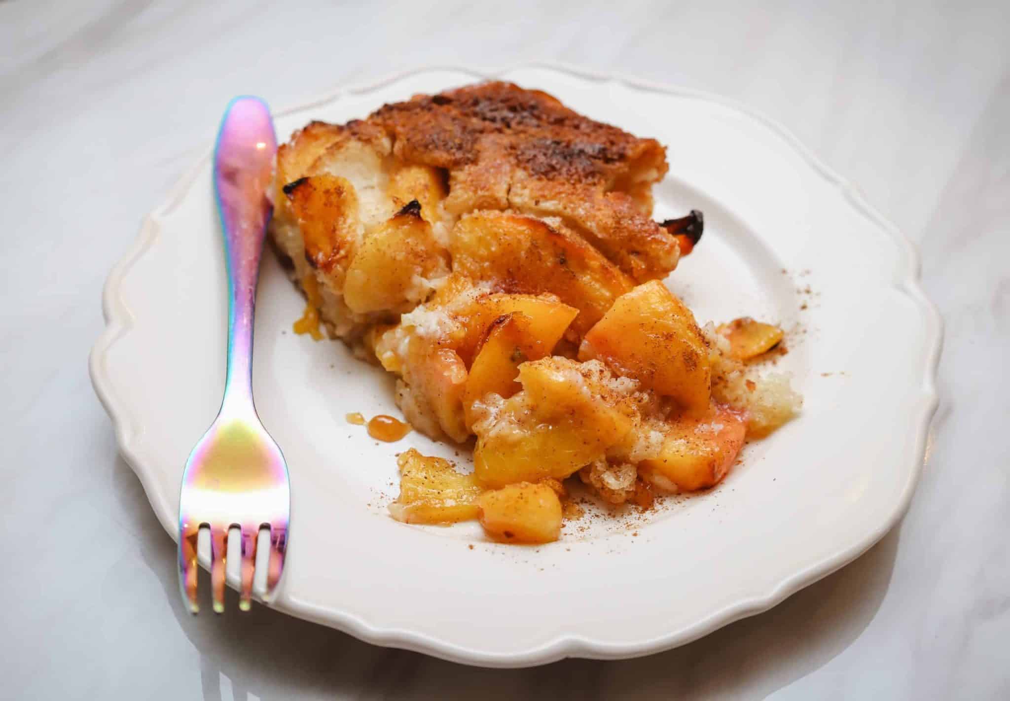 Southern Peach Cobbler With Frozen Peaches - The Soul Food Pot